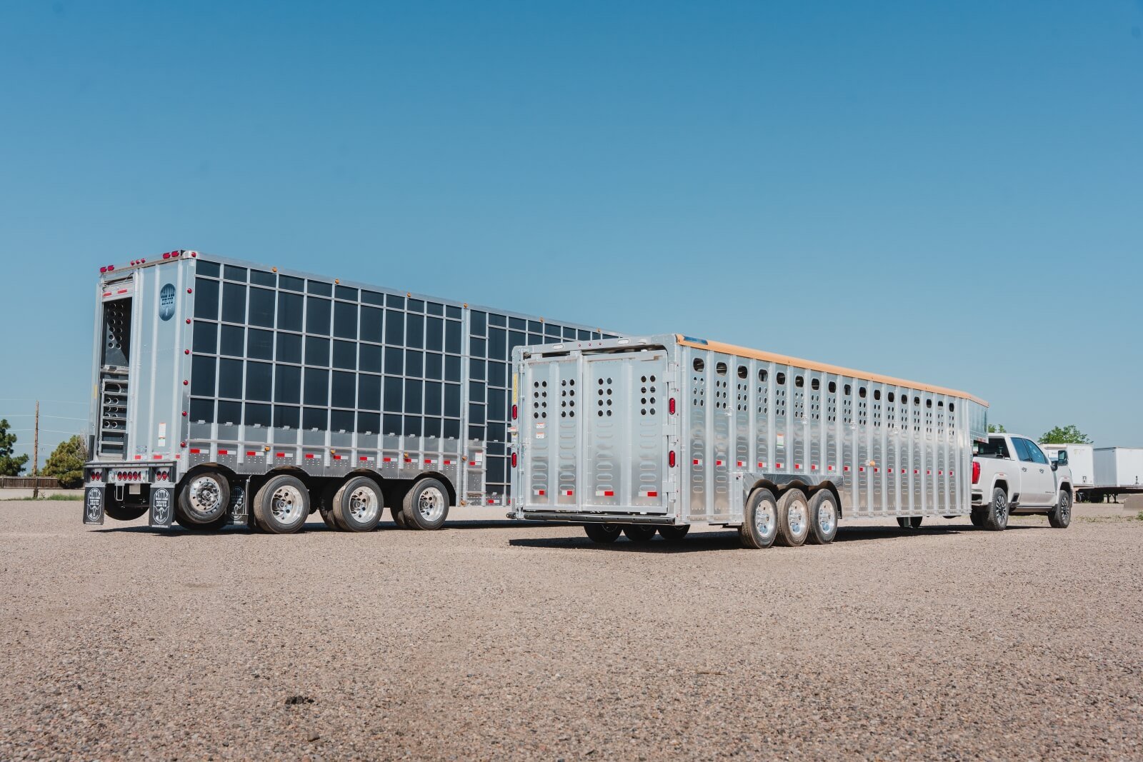 Livestock Trailers | Merritt Trailers, Inc. | Cattle | Hog Legend